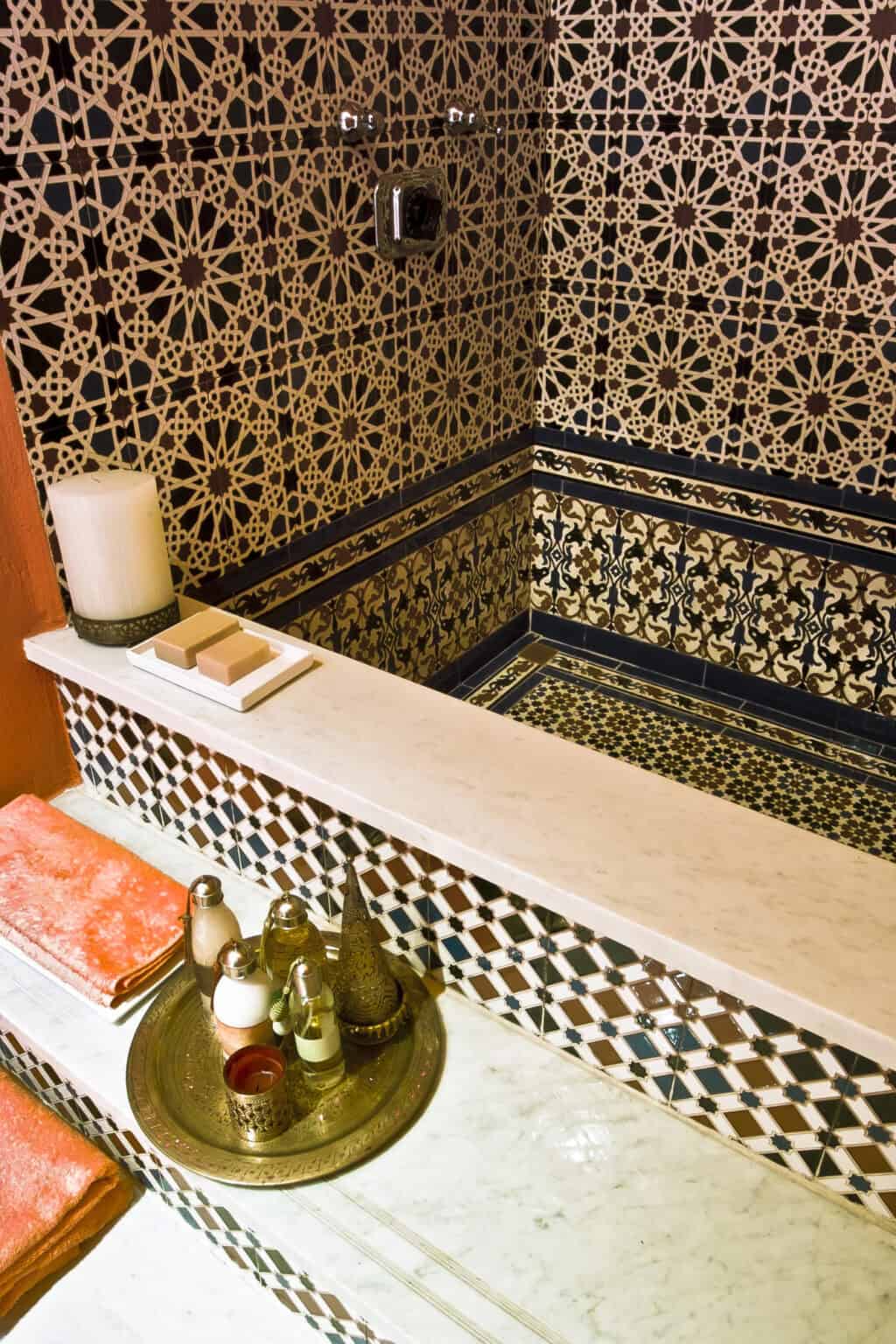 5 Creative Ways To Use Arabic Tiles At Home – From Kitchens To ...